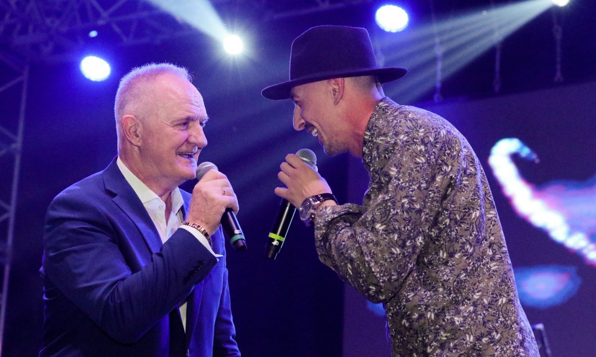 [FOTO] Mate Bulić raspjevao Osječane u prepunoj dvorani Gradski vrh - tportal