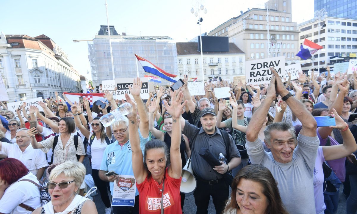Festival kliconoša: Neustrašivi borci za istinu, halo, čovjek vas ...