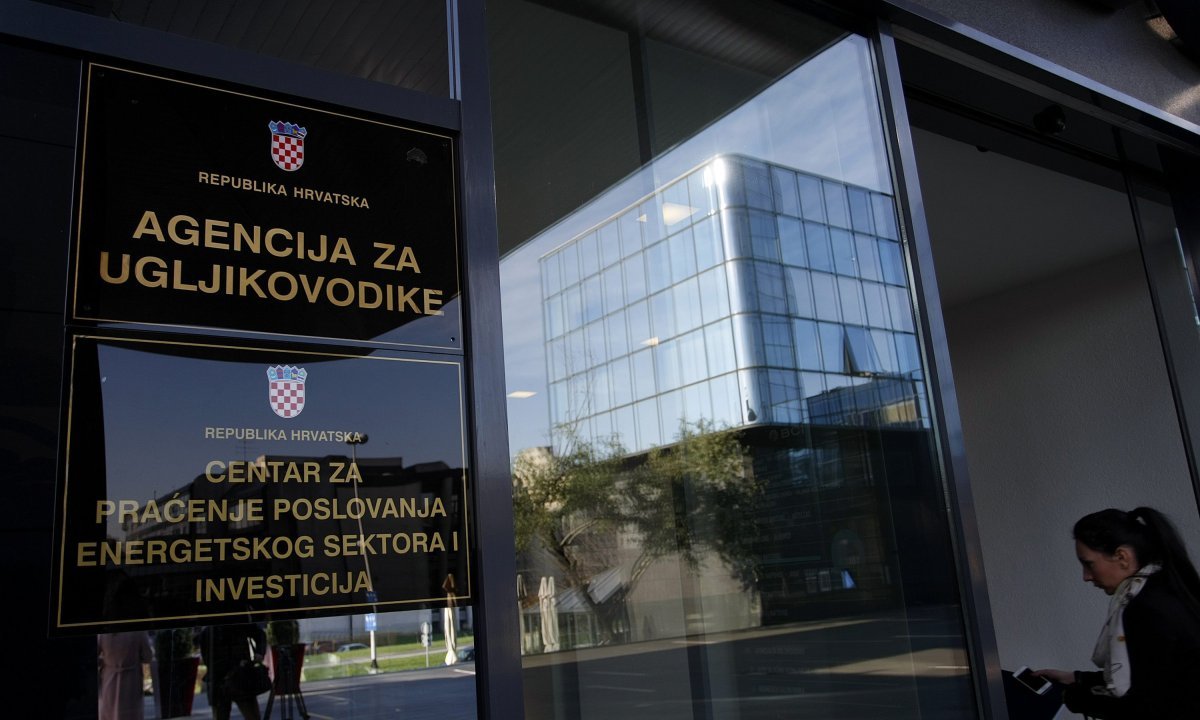 Agencija za ugljikovodike u godinu dana povećala broj zaposlenih, a broj kvadrata po glavi ...