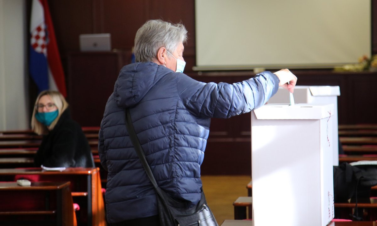 Do ponoći dostupna uvjerenja iz kaznene evidencije za kandidiranje na ...
