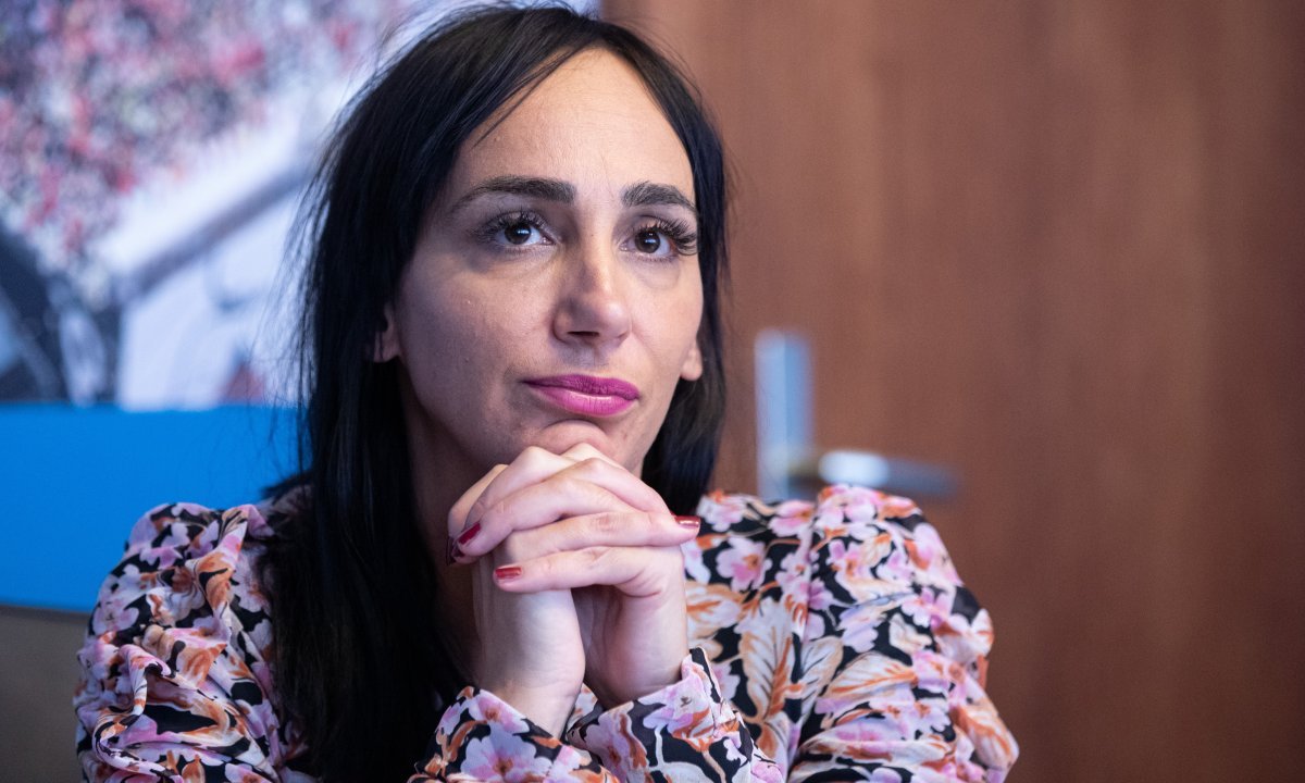 Šefica Holdinga stavlja mandat na raspolaganje, otkriveno na koliku ...