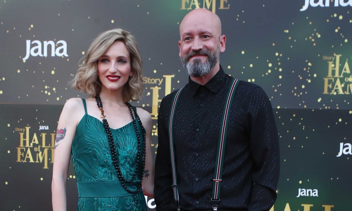 Beba stiže na jesen: Supružnici i članovi grupe Pavel otkrili da će ...