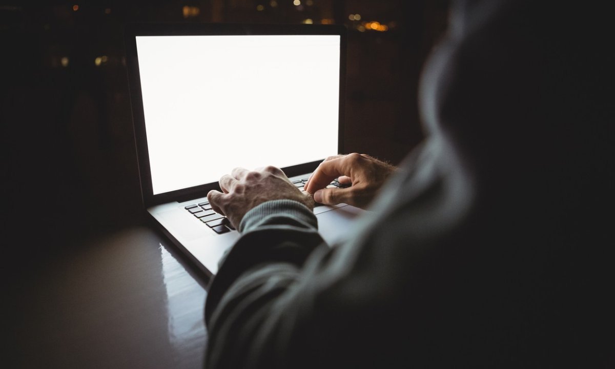 Pripazite na ove znakove: Kako prepoznati 'online grooming' i zaštititi ...