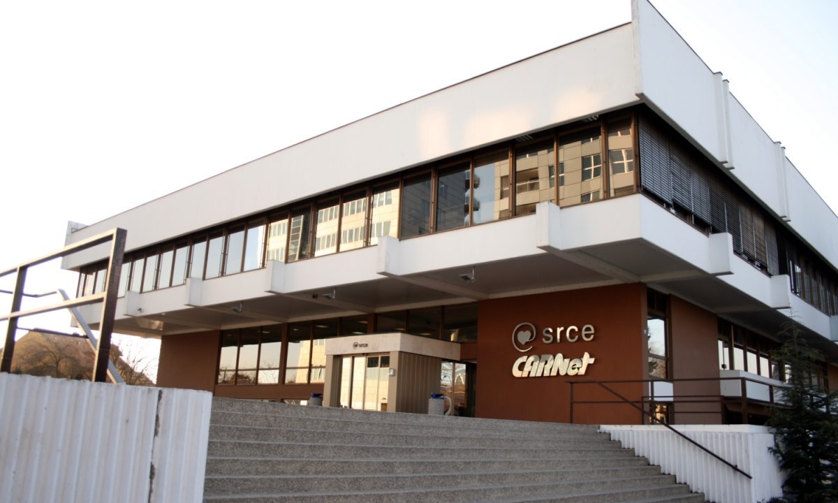 Internet je u Hrvatskoj već 31 godinu: Pogledajte kako je sve krenulo ...