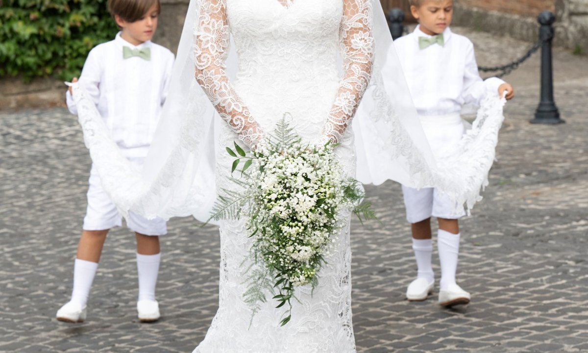 Vjenčanica kakva se ne viđa svaki dan: Svi bruje o raskošnom vjenčanju ...