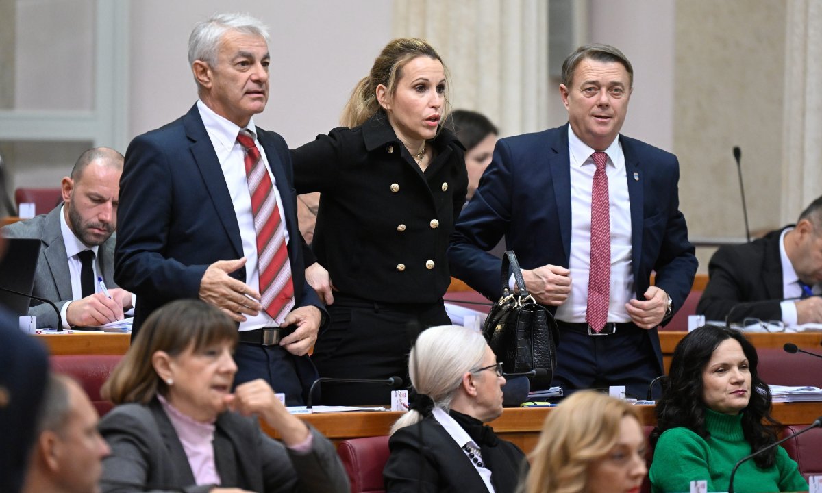 Oporba: Kodeks o etičkom djelovanju zastupnika u Saboru je mrtvo slovo na papiru; HDZ: To je ...