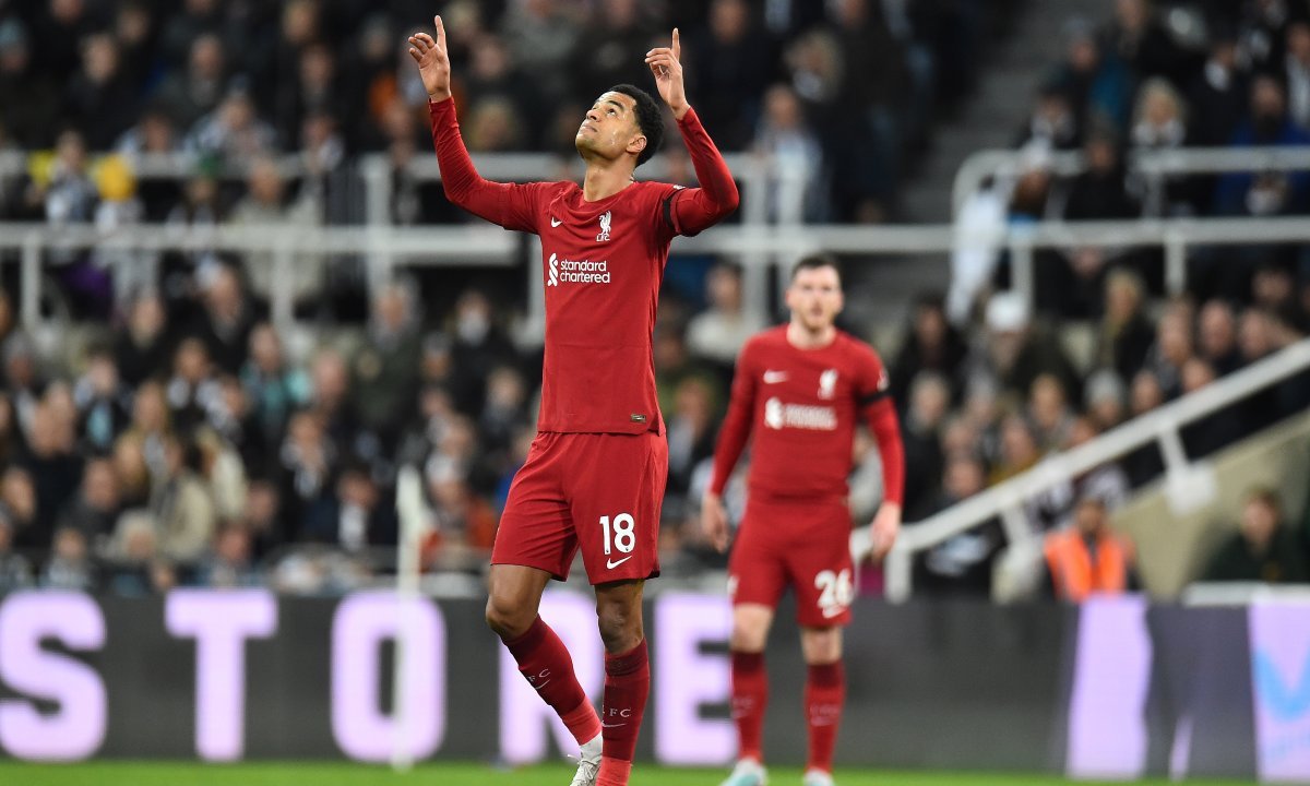 Liverpool u 12 minuta riješio teško gostovanje, a pomogao im je i ...