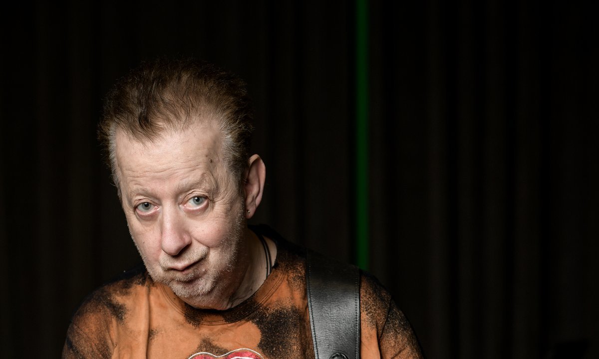 Jasenko Houra u izlasku s posebnom pratnjom: Ponosno pozirao s kćeri ...