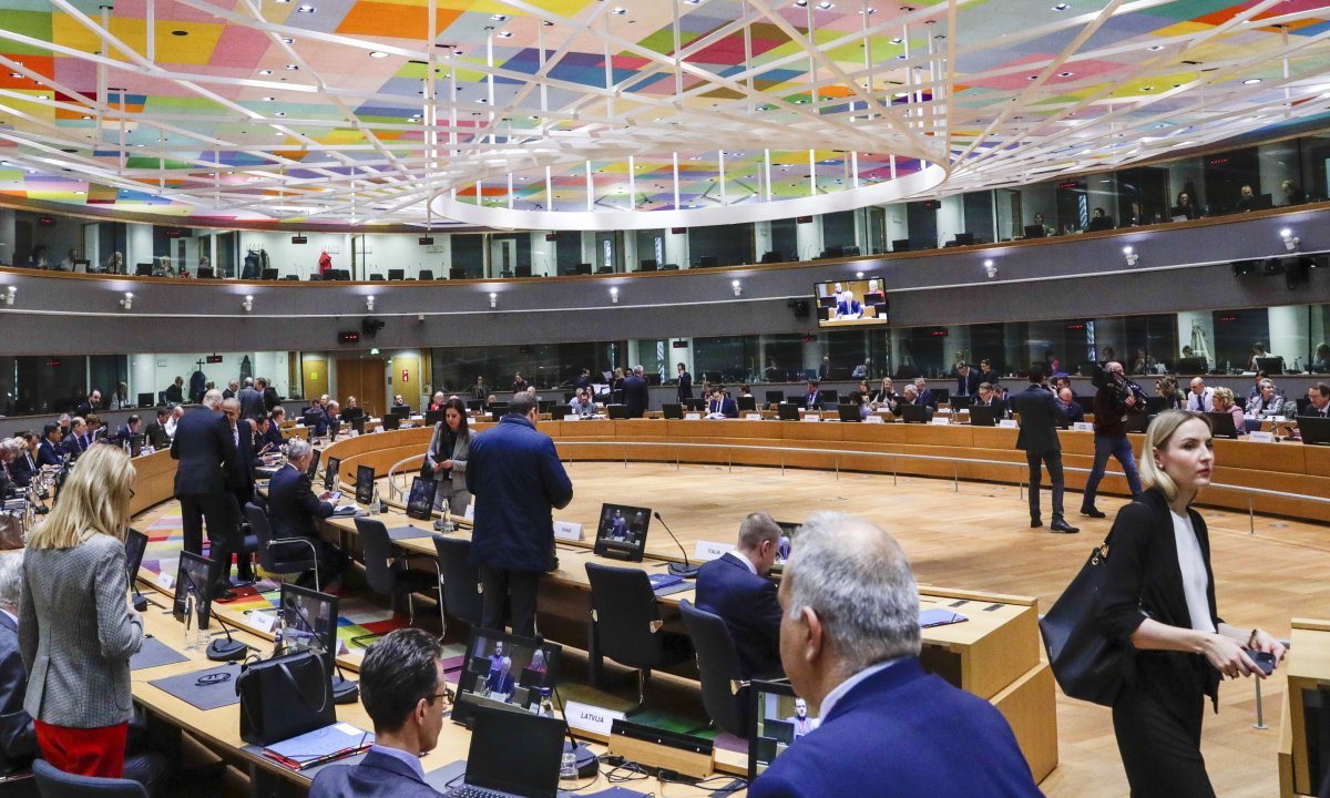 EU bez dogovora o novim sankcijama Rusiji, Poljska već treći dan koči ...