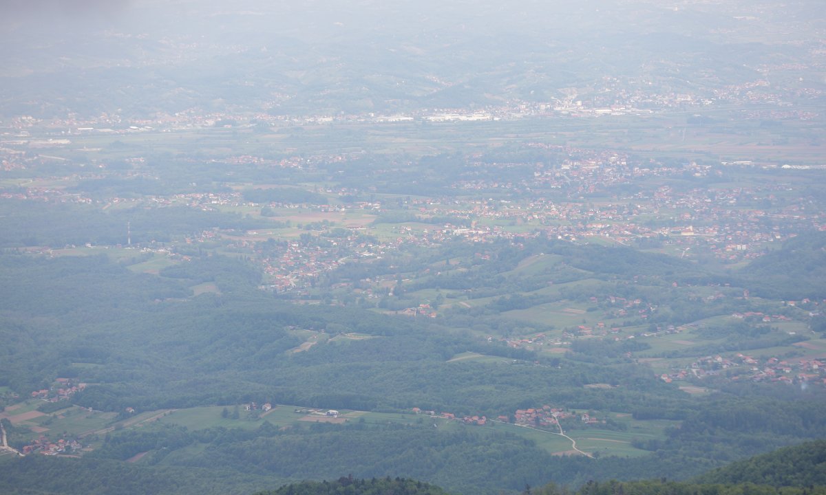 Pogled na Medvednicu i Zagreb s vidikovca na Sljemenu - tportal