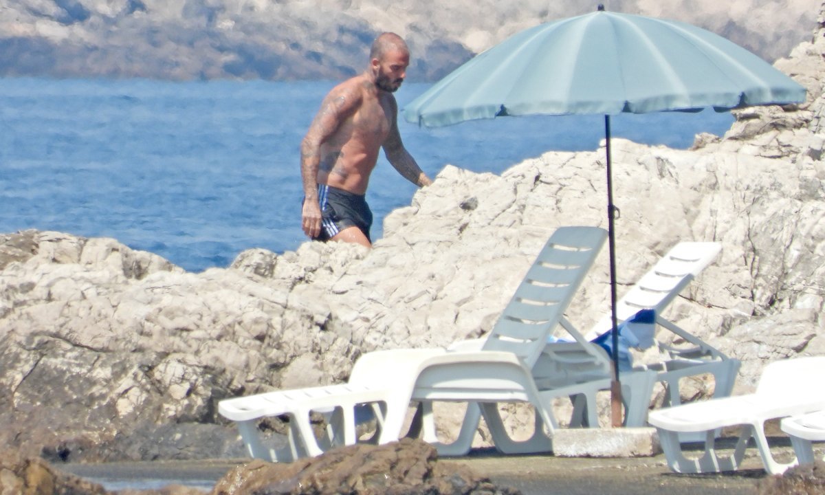 Obiteljska idila: Pogledajte kako se David Beckham zabavlja u moru kraj ...