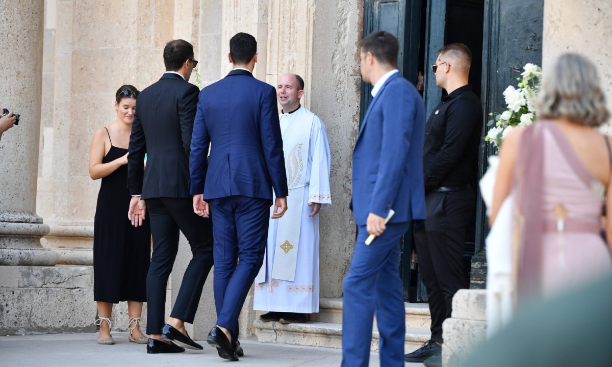 Pogledajte kako izgleda bajkovito vjenčanje Bojana Bogdanovića i lijepe Zrinke - tportal