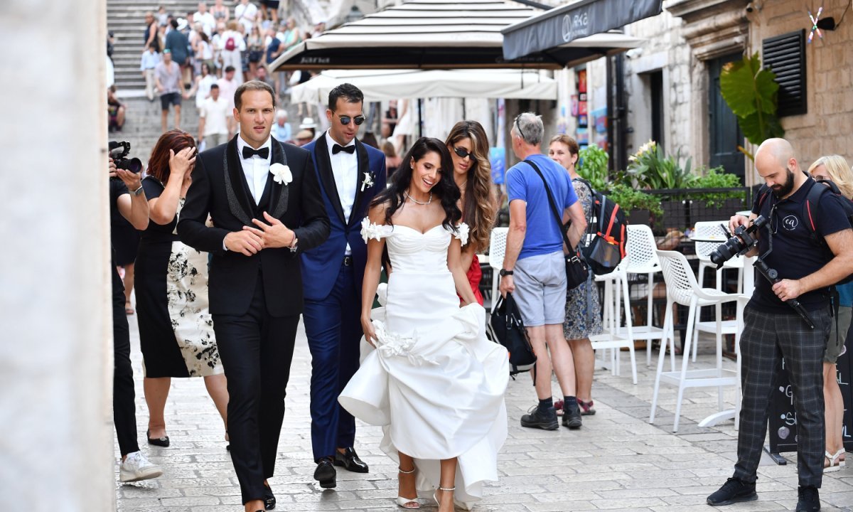 Pogledajte kako izgleda bajkovito vjenčanje Bojana Bogdanovića i lijepe Zrinke - tportal