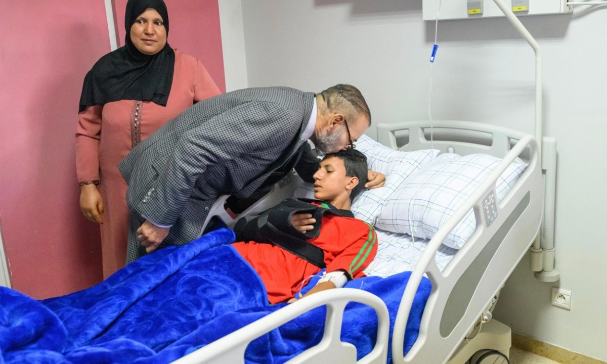 Marokanski kralj Muhamed VI. posjetio ozlijeđene u potresu - tportal