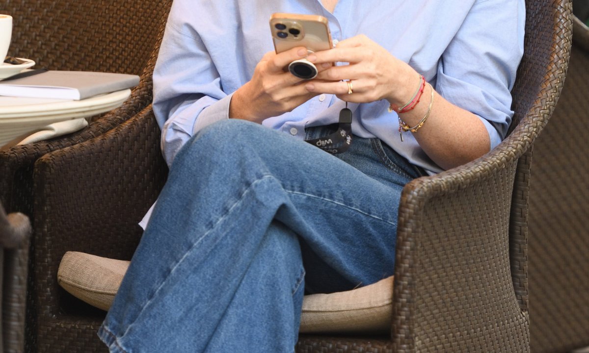 Prava Splićanka ne odvaja se od sunčanih naočala, kao ni ostali poznati na jutarnjoj špici - tportal