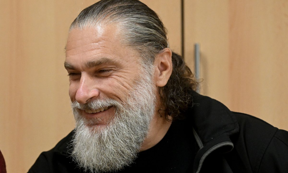 Francišković sa suprugom stigao na sud; odbacio optužbe za javno ...