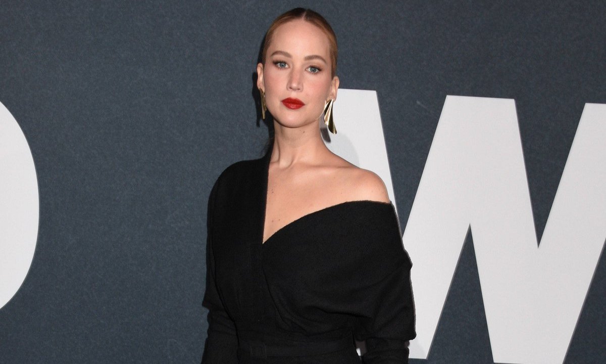 Laska figuri: Ovako dobru verziju male crne haljine dugo nismo vidjeli ...