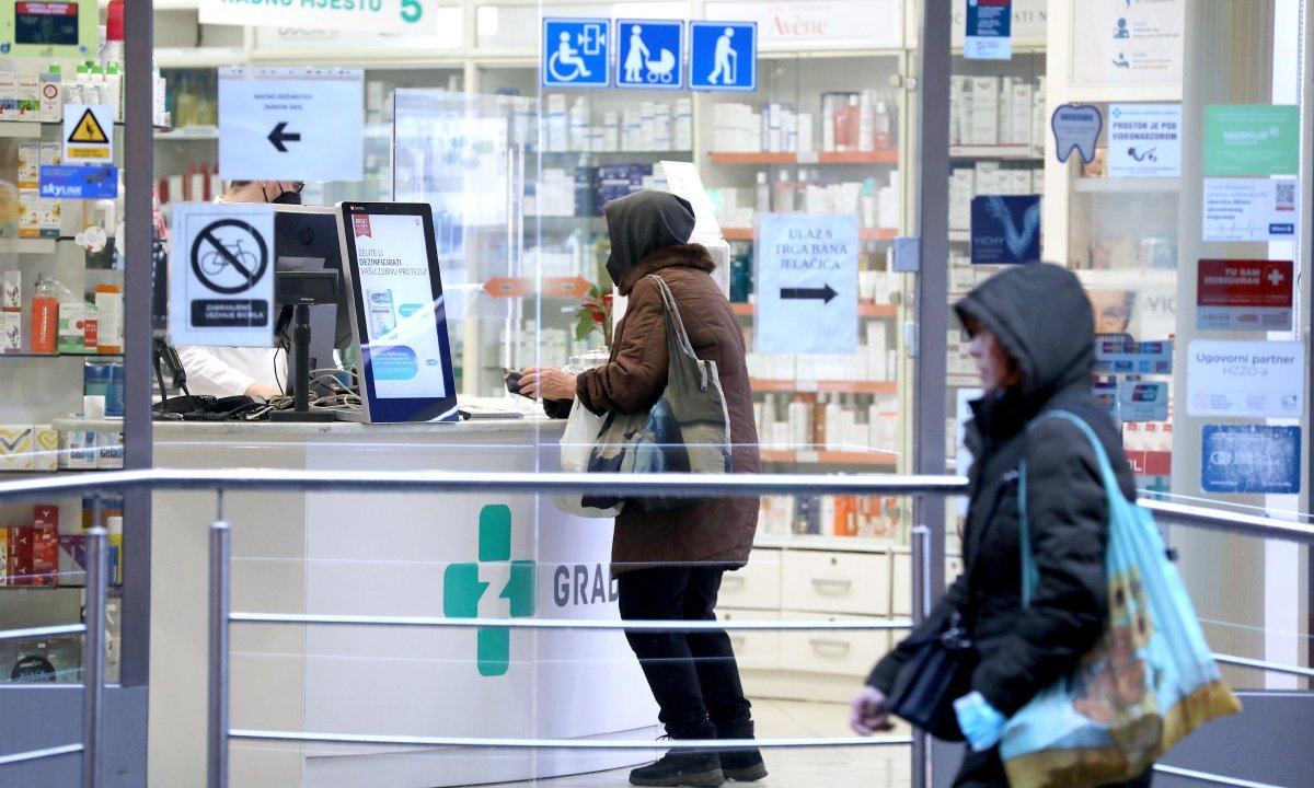 Iz ljekarni se povlači jedan lijek, skraćen mu je rok valjanosti - tportal
