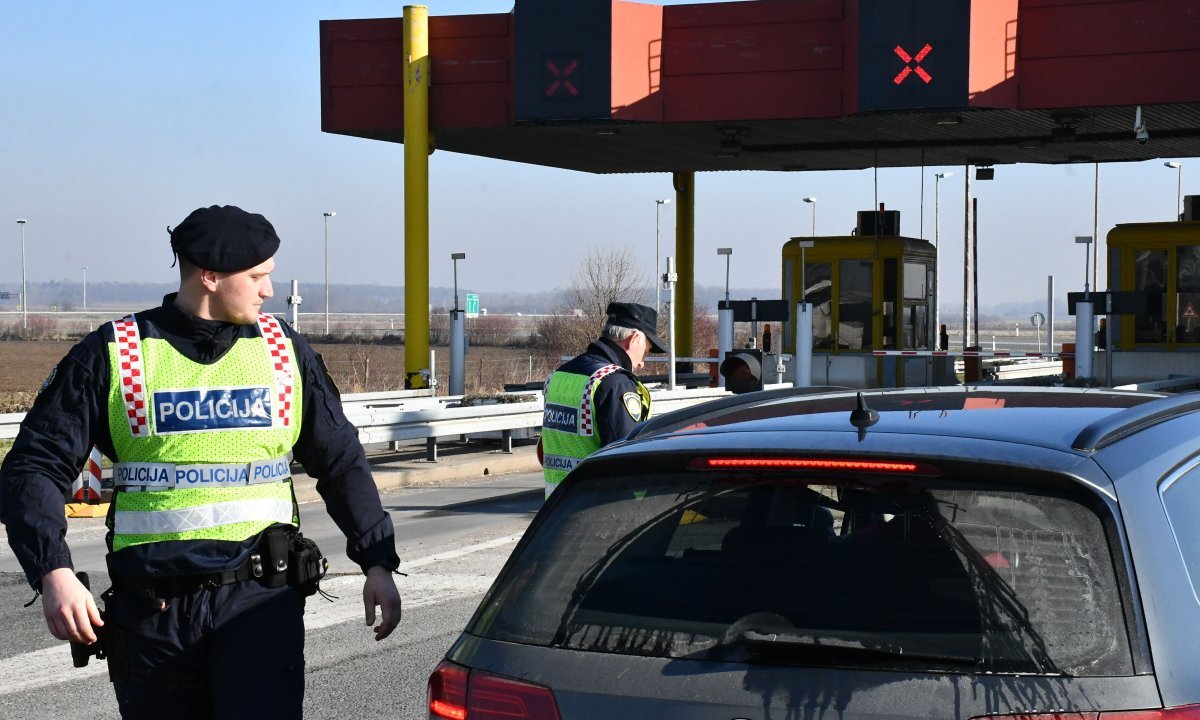 Prijavio policiji migrante s puškama, sjurila se interventna, kad ono ...