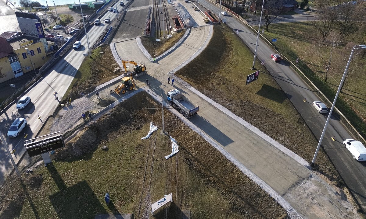 Pogledajte kako izgleda gužva oko Jadranskog mosta iz zraka - tportal