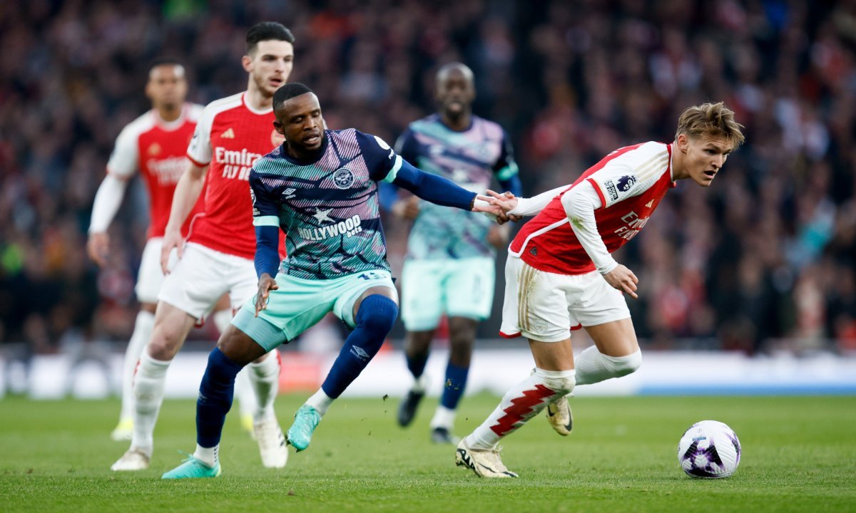 Arsenal teško izborenom domaćom pobjedom preuzeo prvo mjesto - tportal