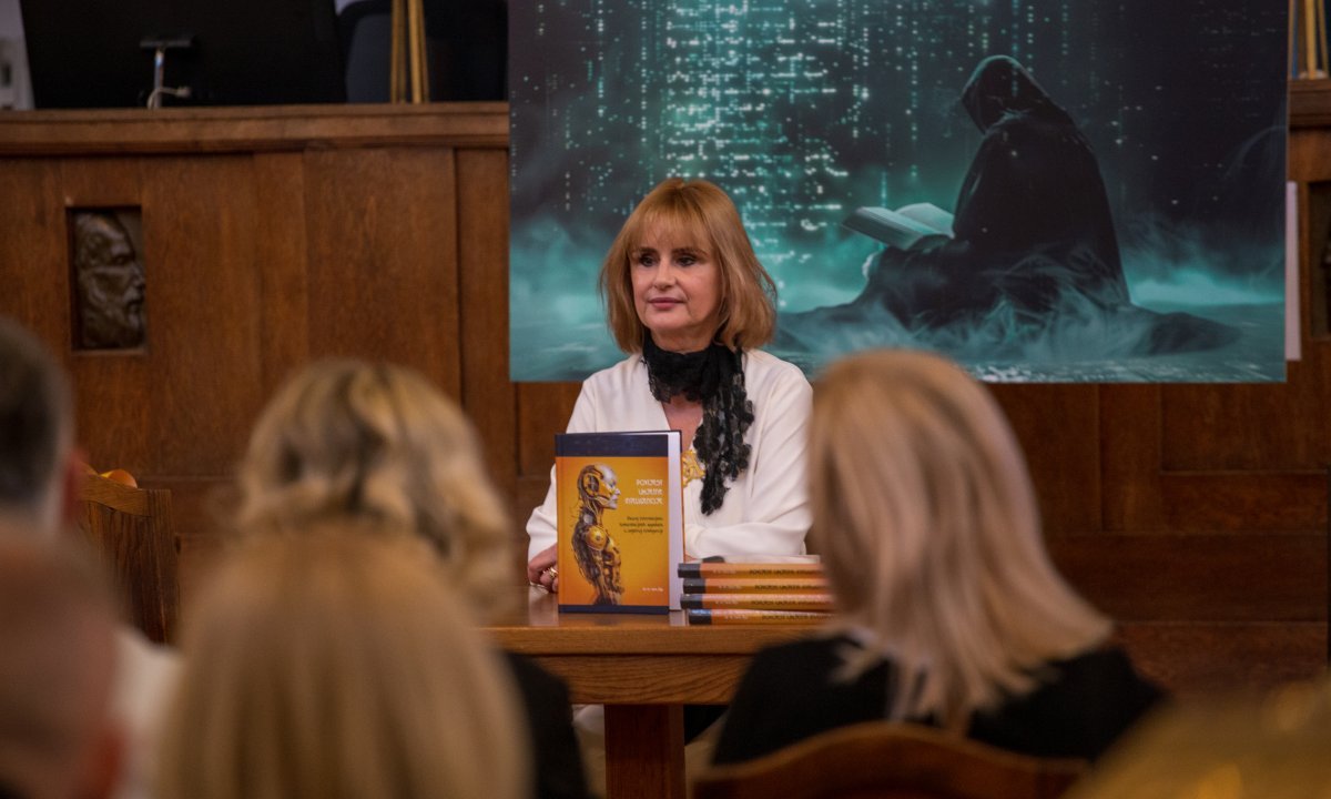 Promocija knjige 'Povijest umjetne inteligencije' dr. Lane Žaje - tportal