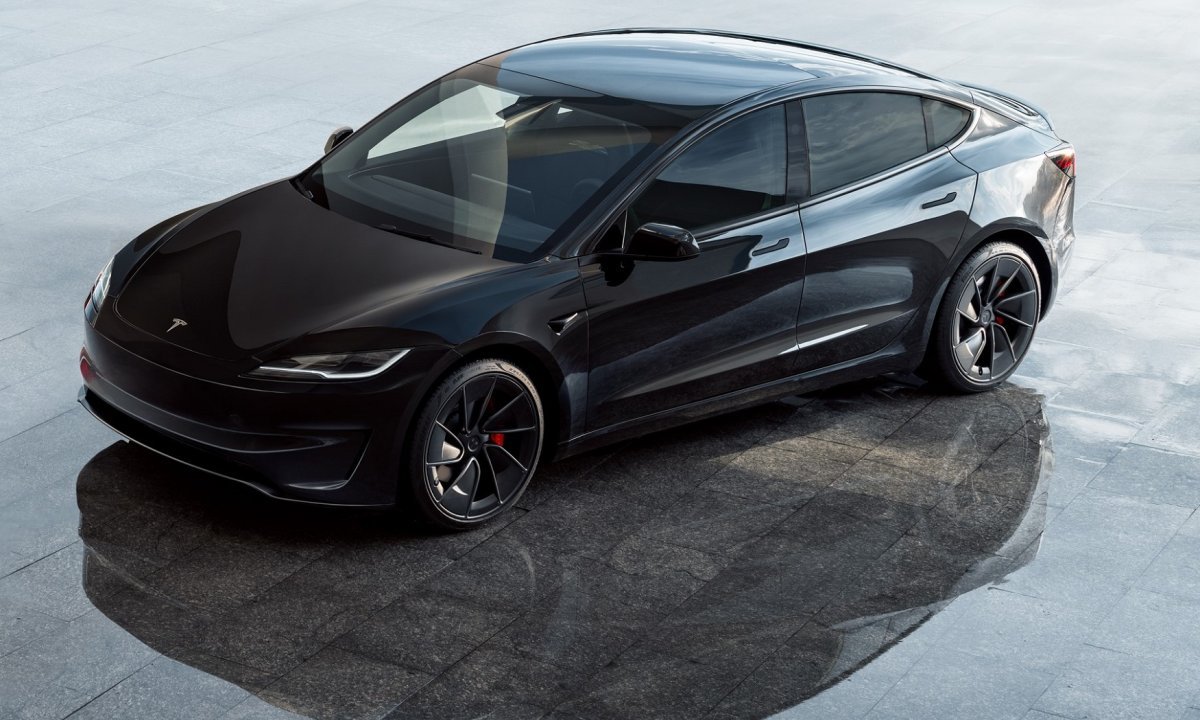 Tesla predstavila novi Model 3 Performance: Nakon šest godina stiže ...