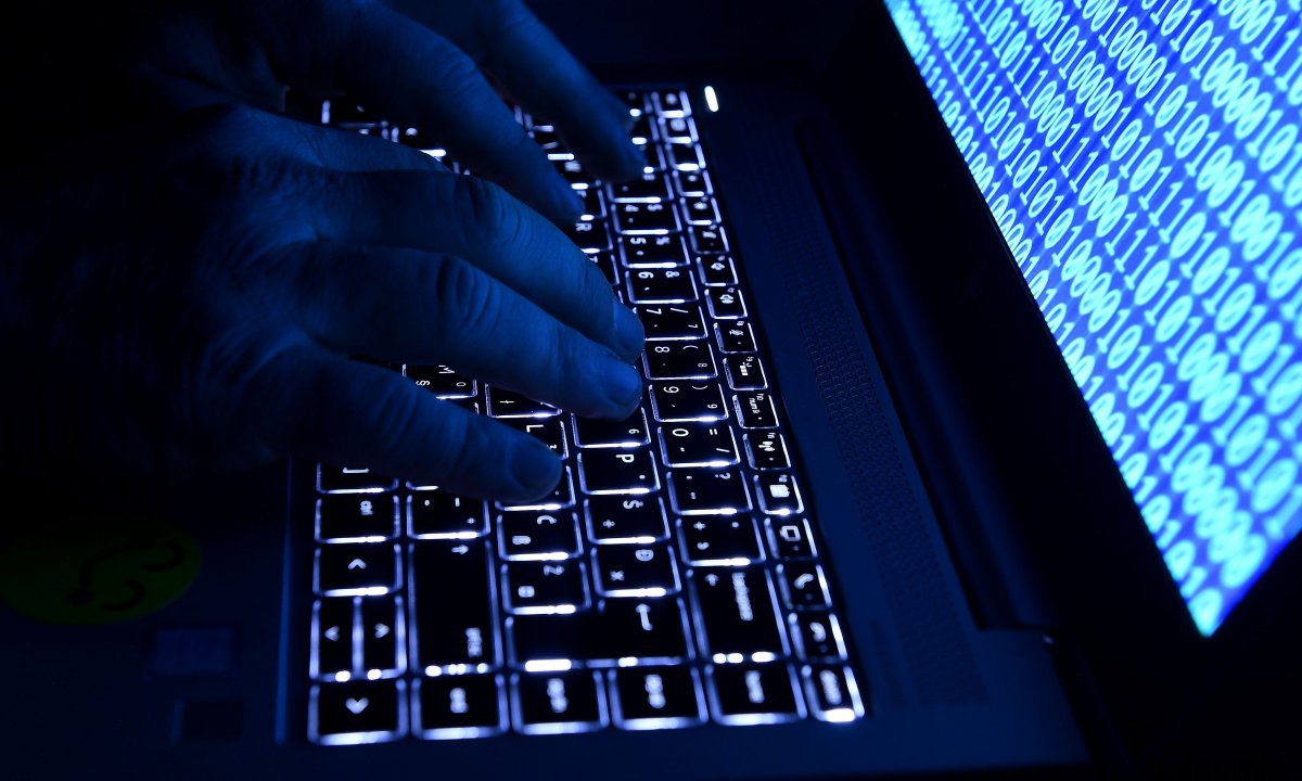 Hakeri napali stranice Porezne uprave, Ministarstva financija.... - tportal