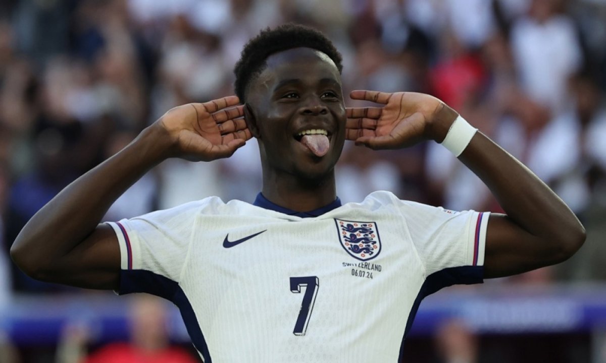 Zovu ga 'Starboy'; Saka je sinoć sam samcat odvukao Englesku u ...