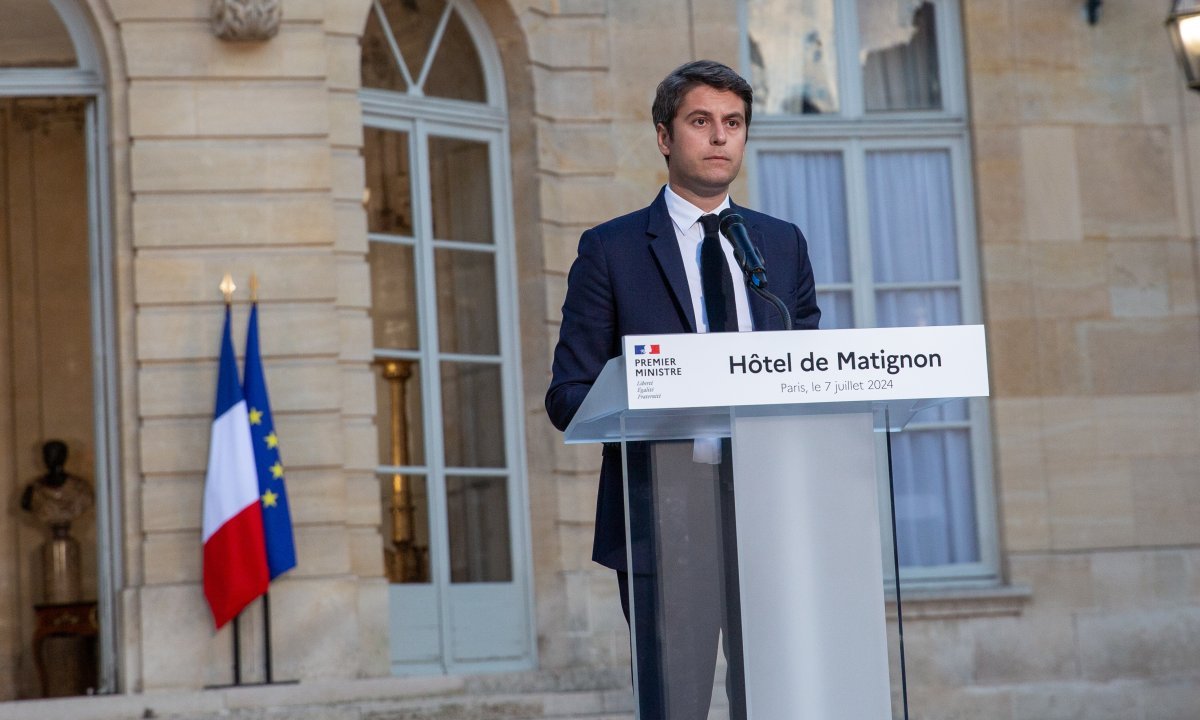 Francuska vlada podnijela ostavku, ostaje privremeno djelovati - tportal