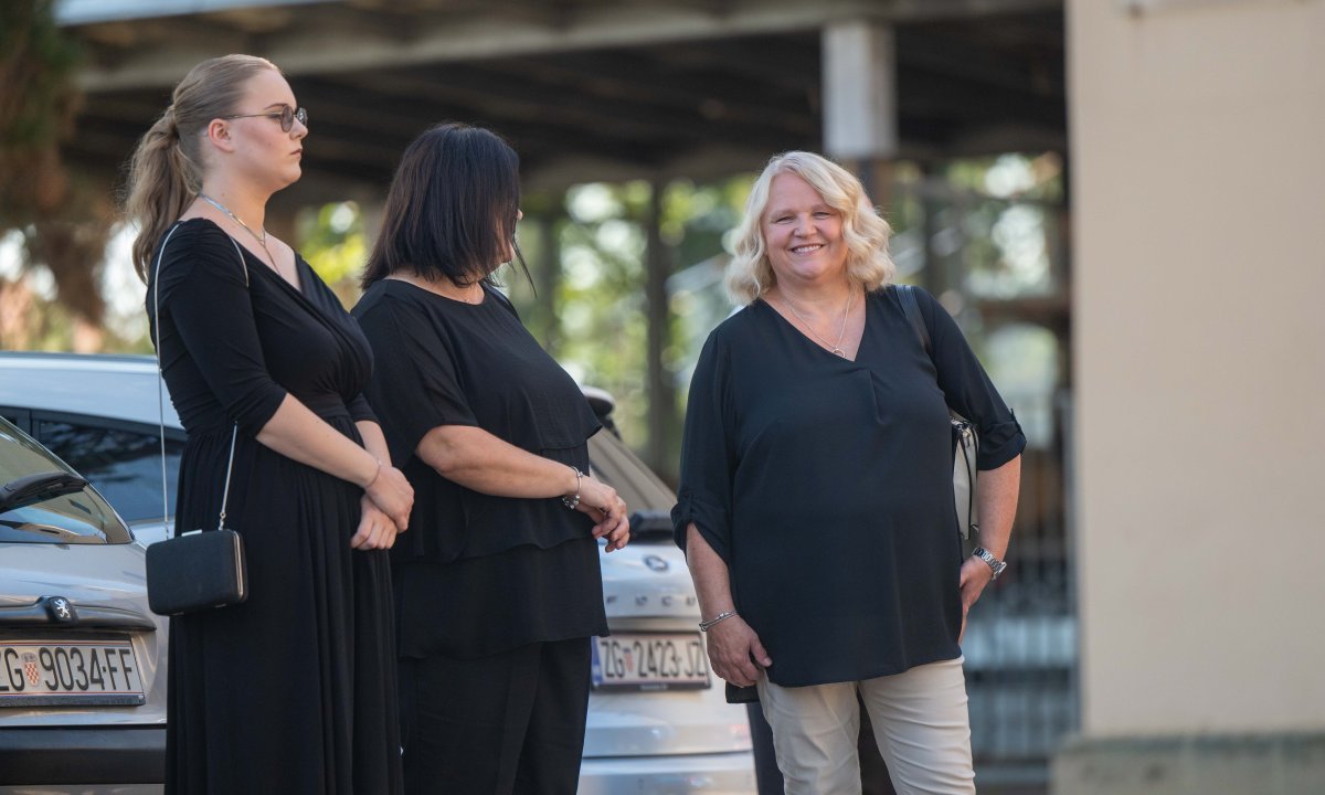 Pogledajte tko je sve bio na vjenčanju Miriam Cikron i Matije Cveka ...