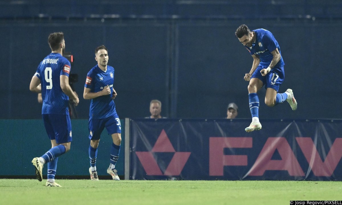 Majstorski izveden slobodni udarac; Petković za Kulenovića i potpuni ...