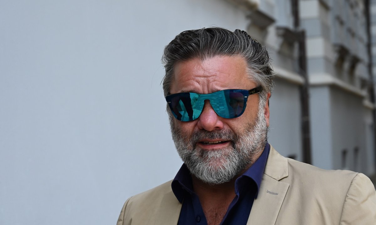 Markantno izdanje: Charles Pearce plijenio pozornost uoči parnice s ...