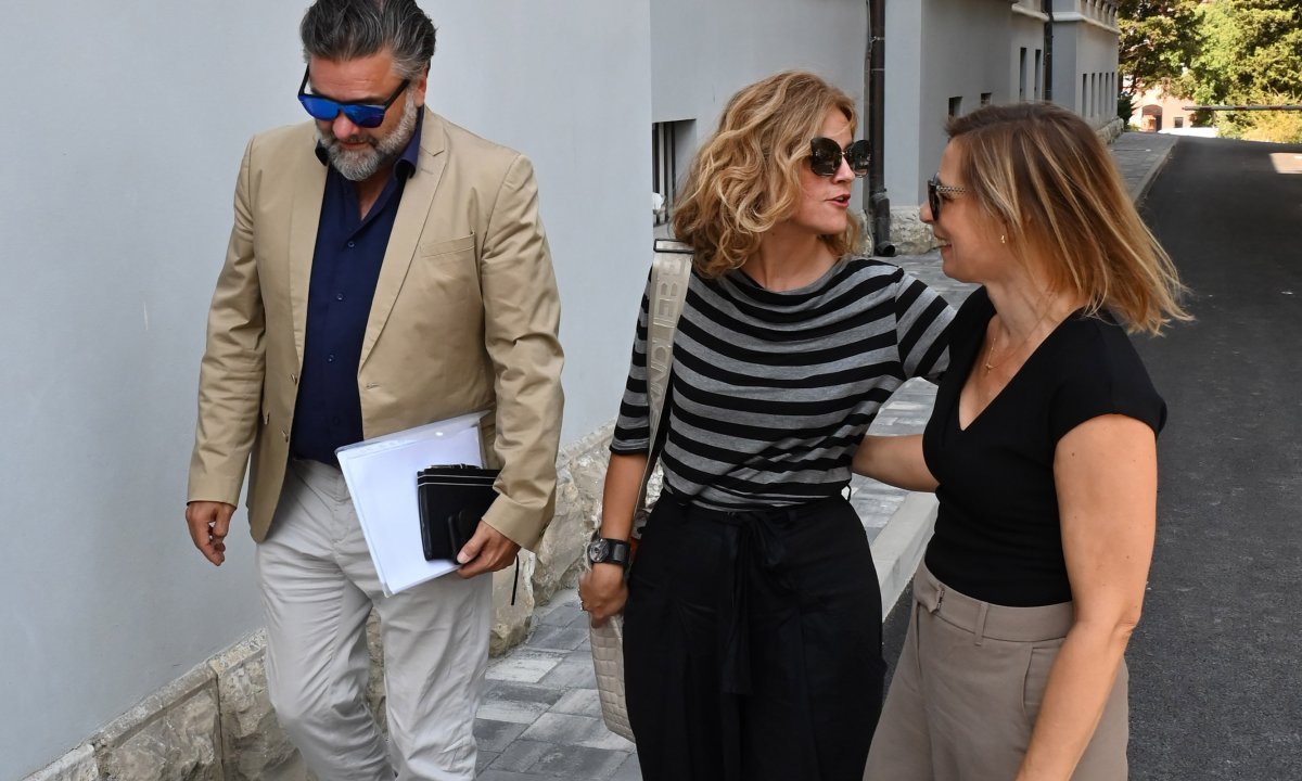 Markantno izdanje: Charles Pearce plijenio pozornost uoči parnice s ...