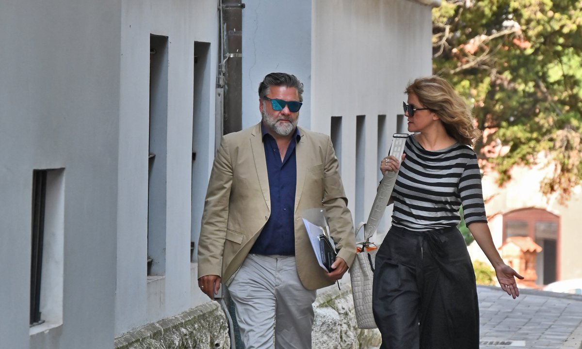 Markantno izdanje: Charles Pearce plijenio pozornost uoči parnice s ...