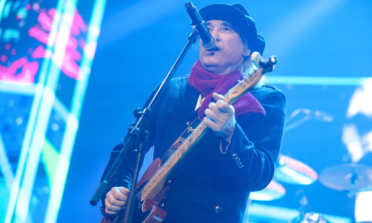 Pogledajte kako je izgledala atmosfera na koncertu Plavog orkestra u ...