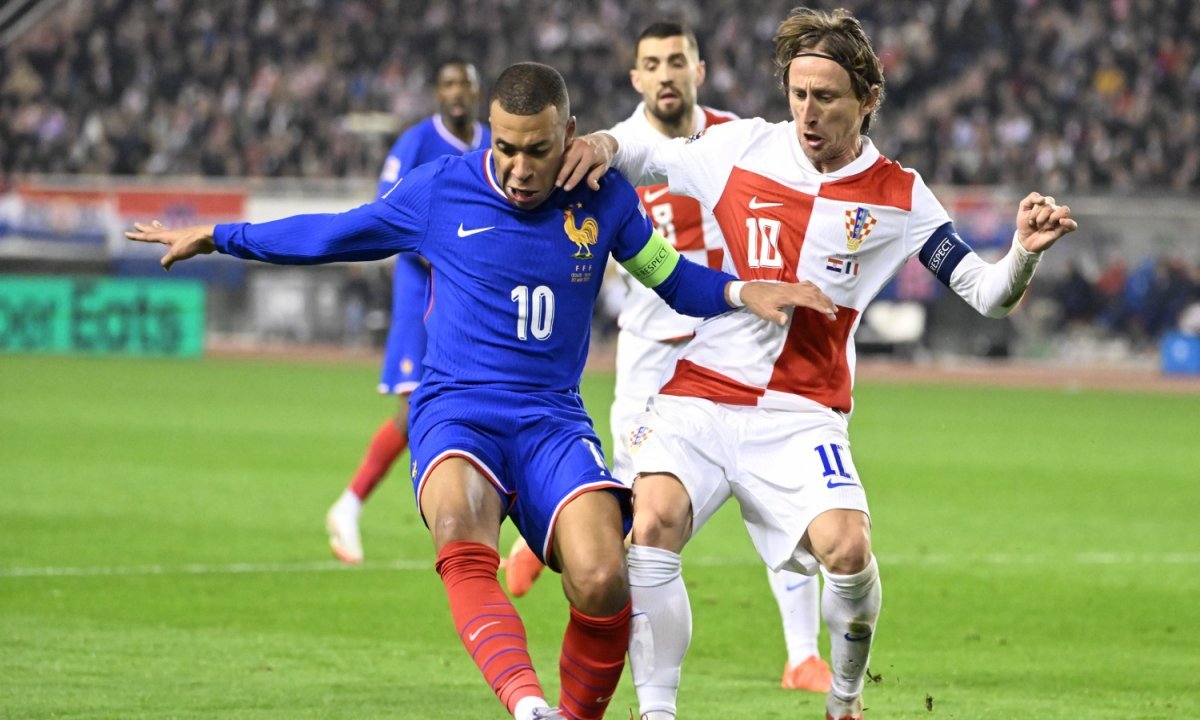 Svi pričaju o sukobu Modrića i Mbappea: Hrvat je žestoko ukorio ...