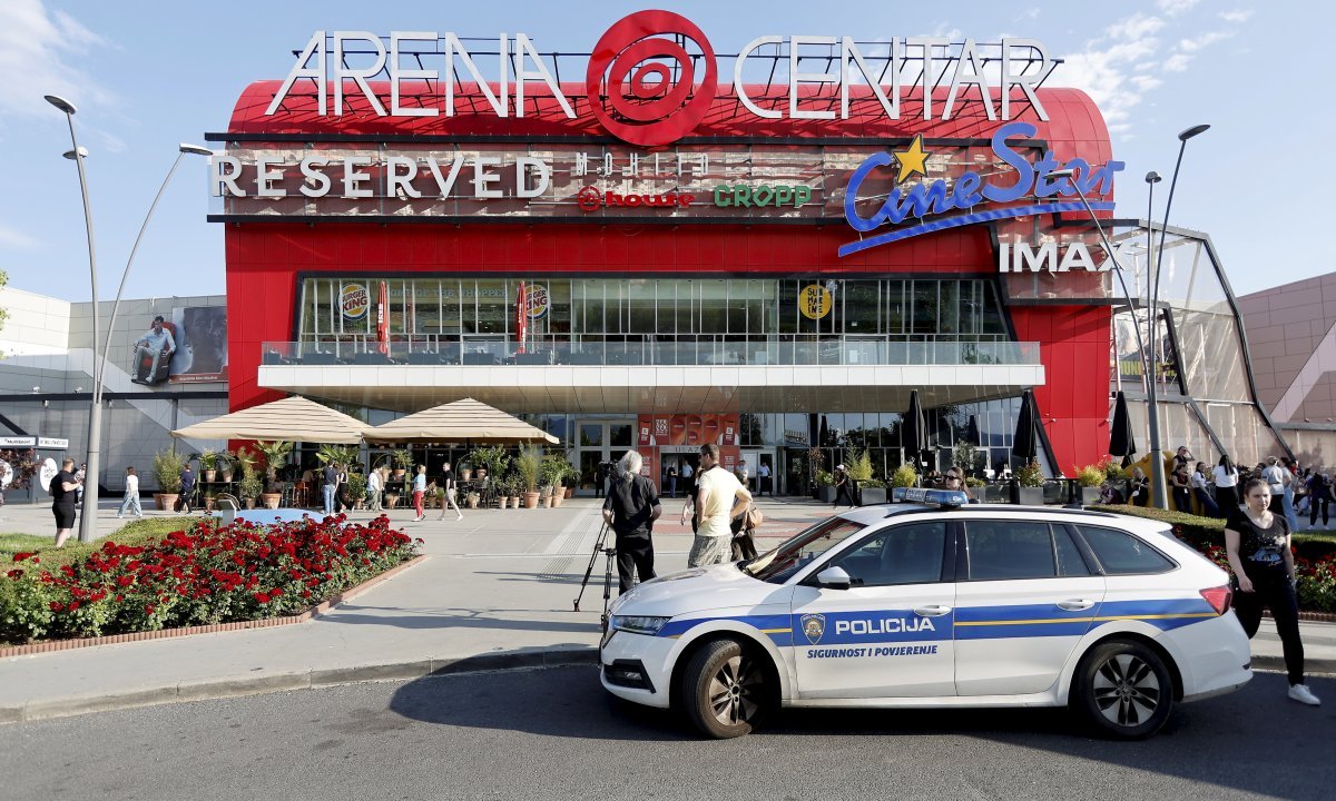 Evakuiran Arena centar u Zagrebu: Rekli su nam da ga napustimo - tportal