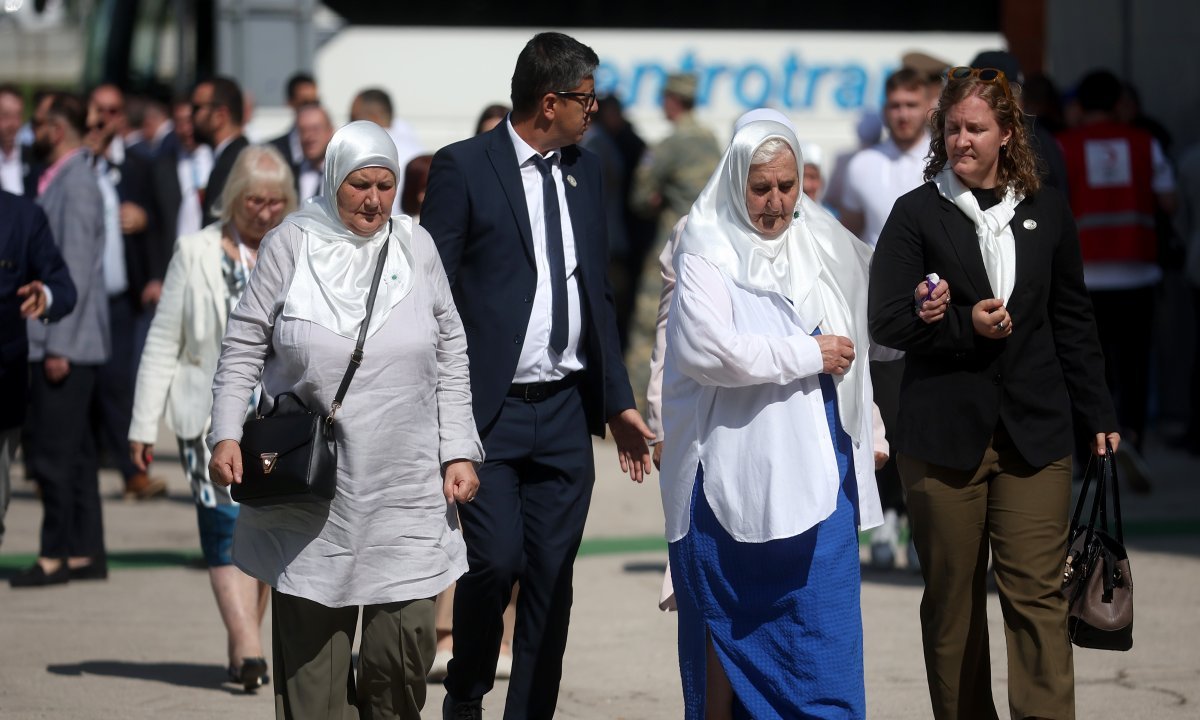 Srebrenica nakon 30 godina: Sjećati se žrtava, ne dopustiti nijekanje zločina - tportal