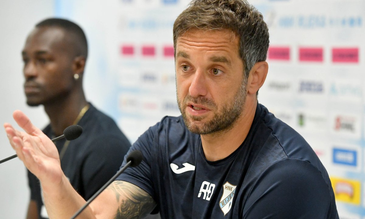 Trener Rijeke poludio na suđenje; evo što je rekao nakon ispadanja - tportal