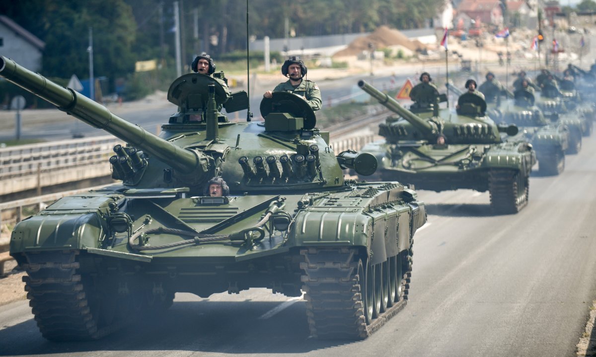 Tenkovi Leopard 2A8 na Držićevoj spremni za mimohod - tportal