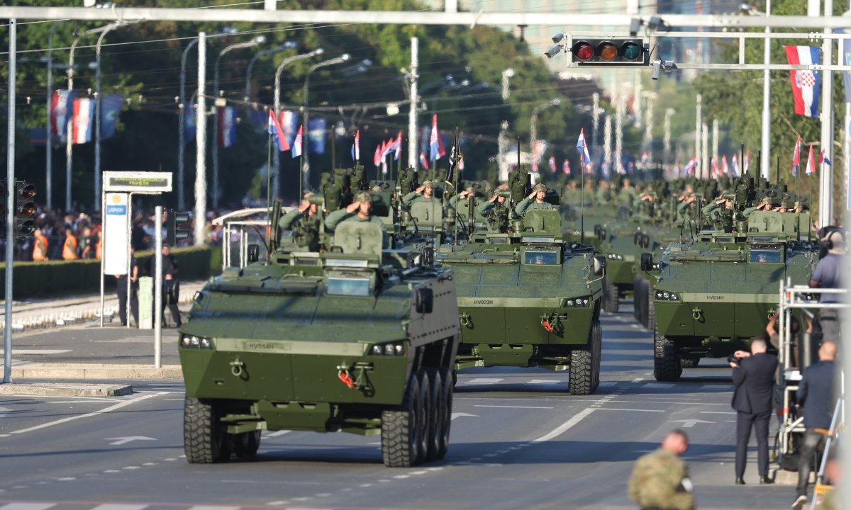 Tenkovi, haubice, oklopnjaci... pogledajte čime sve raspolaže Hrvatska ...