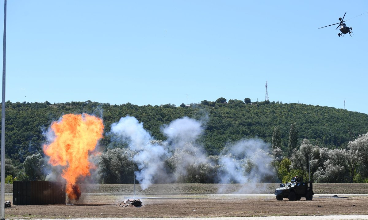 FOTO Hrvatska vojska i policija pokazali svoju snagu - tportal