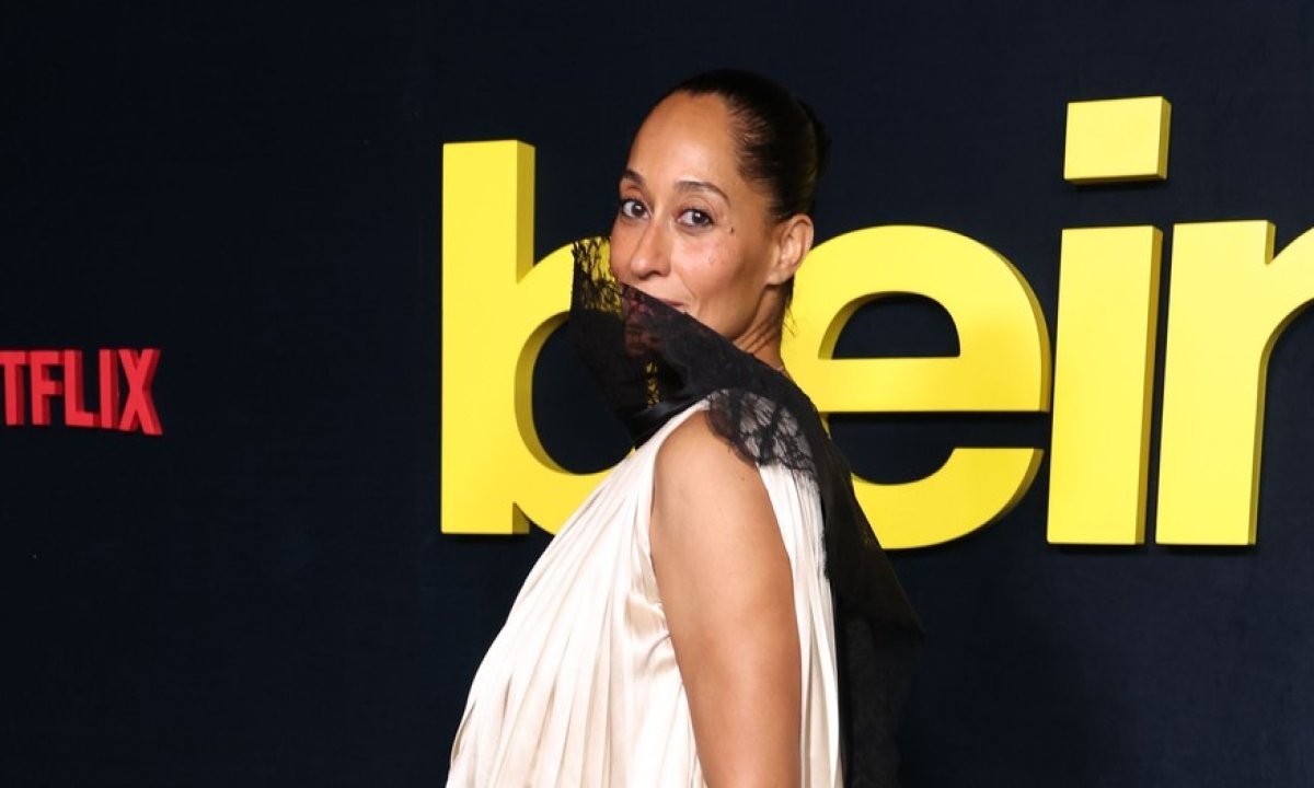 Dramatična bluza u prvom planu: Jedna od najbolje odjevenih žena ovim ...