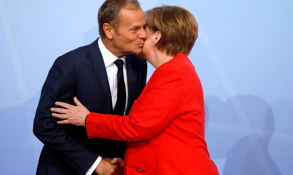 Izrazi lica govore sve: Pogledajte kako je Angela Merkel dočekala ...