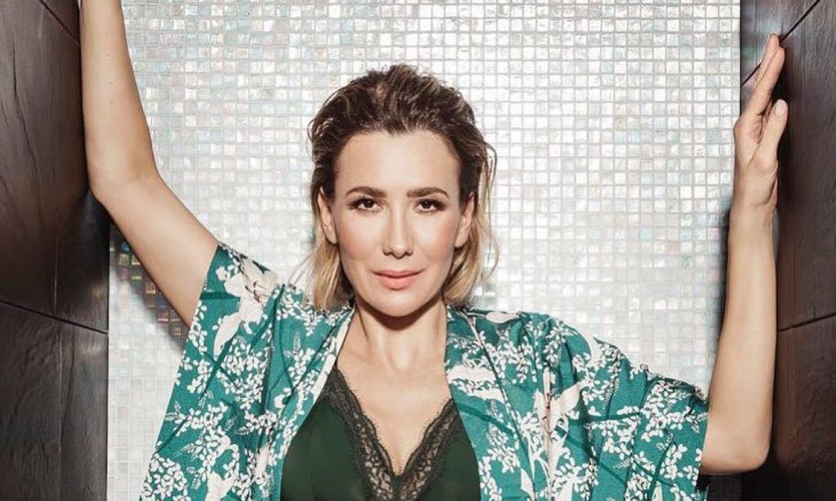 Gdje je nestala vitka linija? Ecija Ojdanić nabacila kilograme i ...