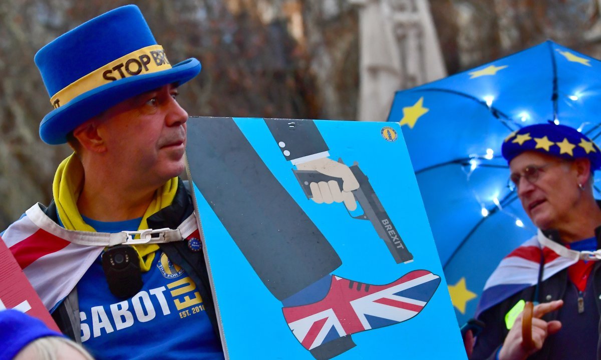 Britanski supermarketi uoči Brexita nastoje osigurati dovoljne zalihe ...