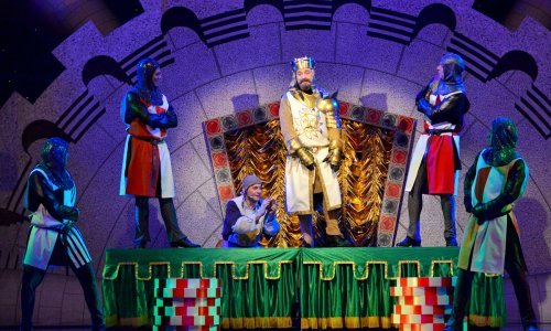 monthy python - tportal