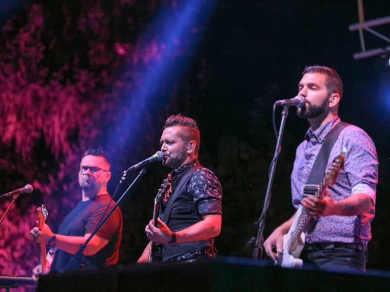 Koncertom benda Vatra počelo Osječko ljeto mladih - tportal