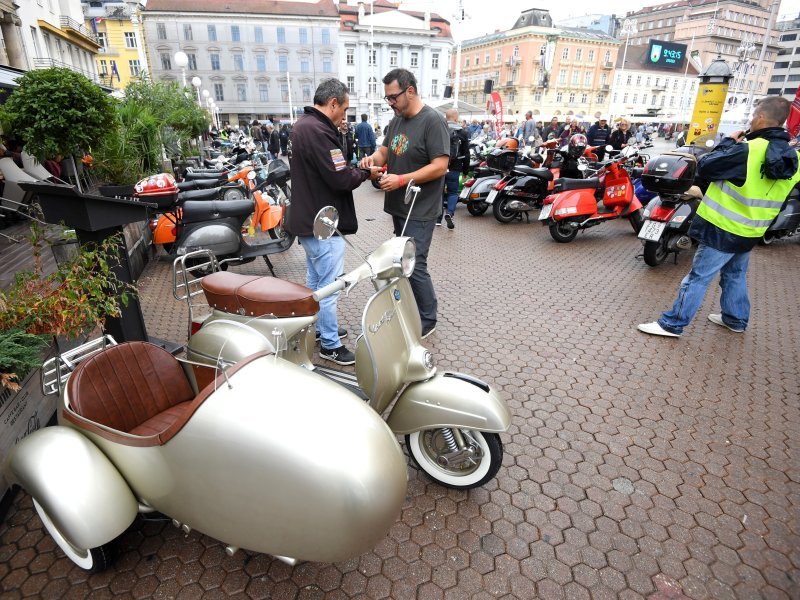[FOTO] Više od 200 legendarnih Vespi okupiralo centar Zagreba ...